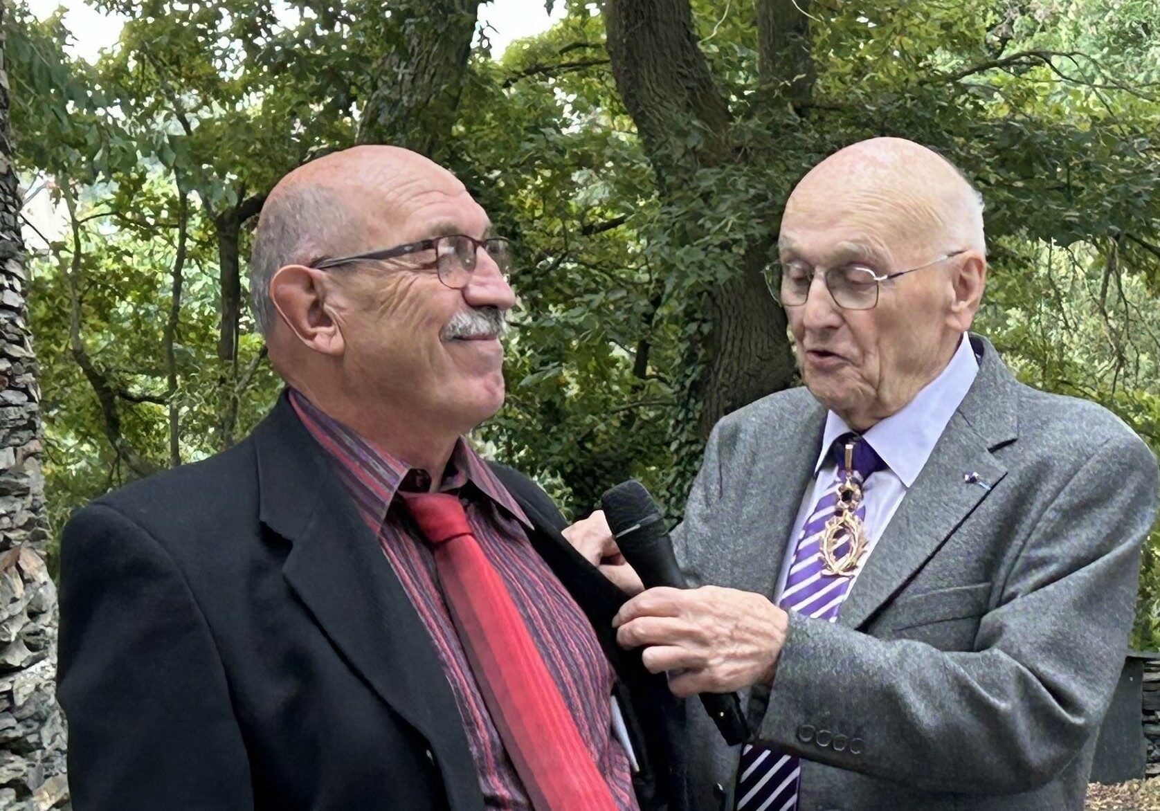 Alain Roger, un ancien mineur décoré des Palmes académiques à Trélazé ...